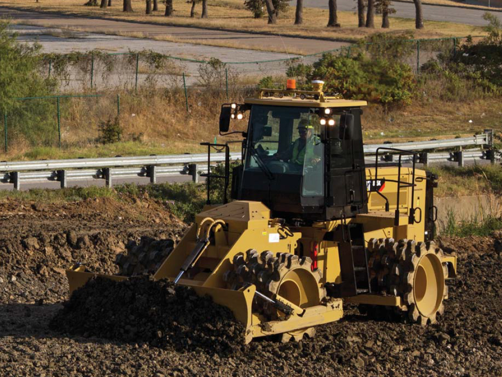 Cat 815K - Luxton Plant Earthmoving Rental