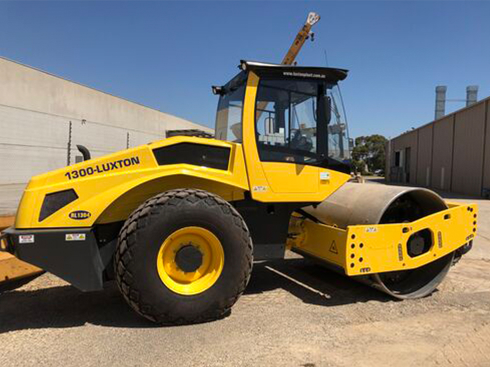 Three New Bomag BW213D-5 smooth drum rollers available now - Luxton ...